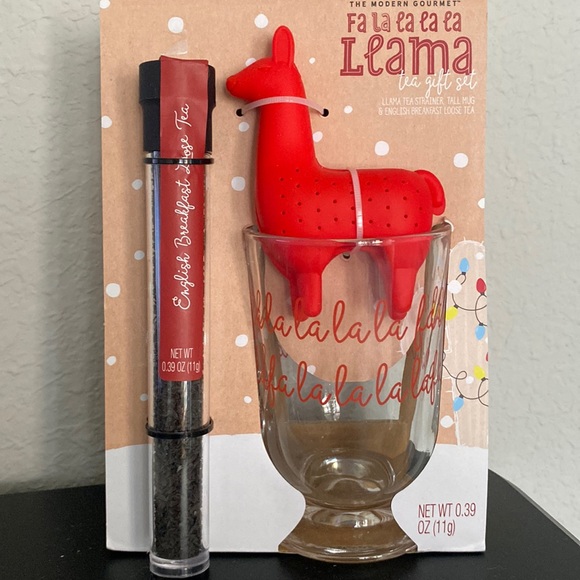 Francesca's Collections | Holiday | Llama Tea Gift Set | Poshmark